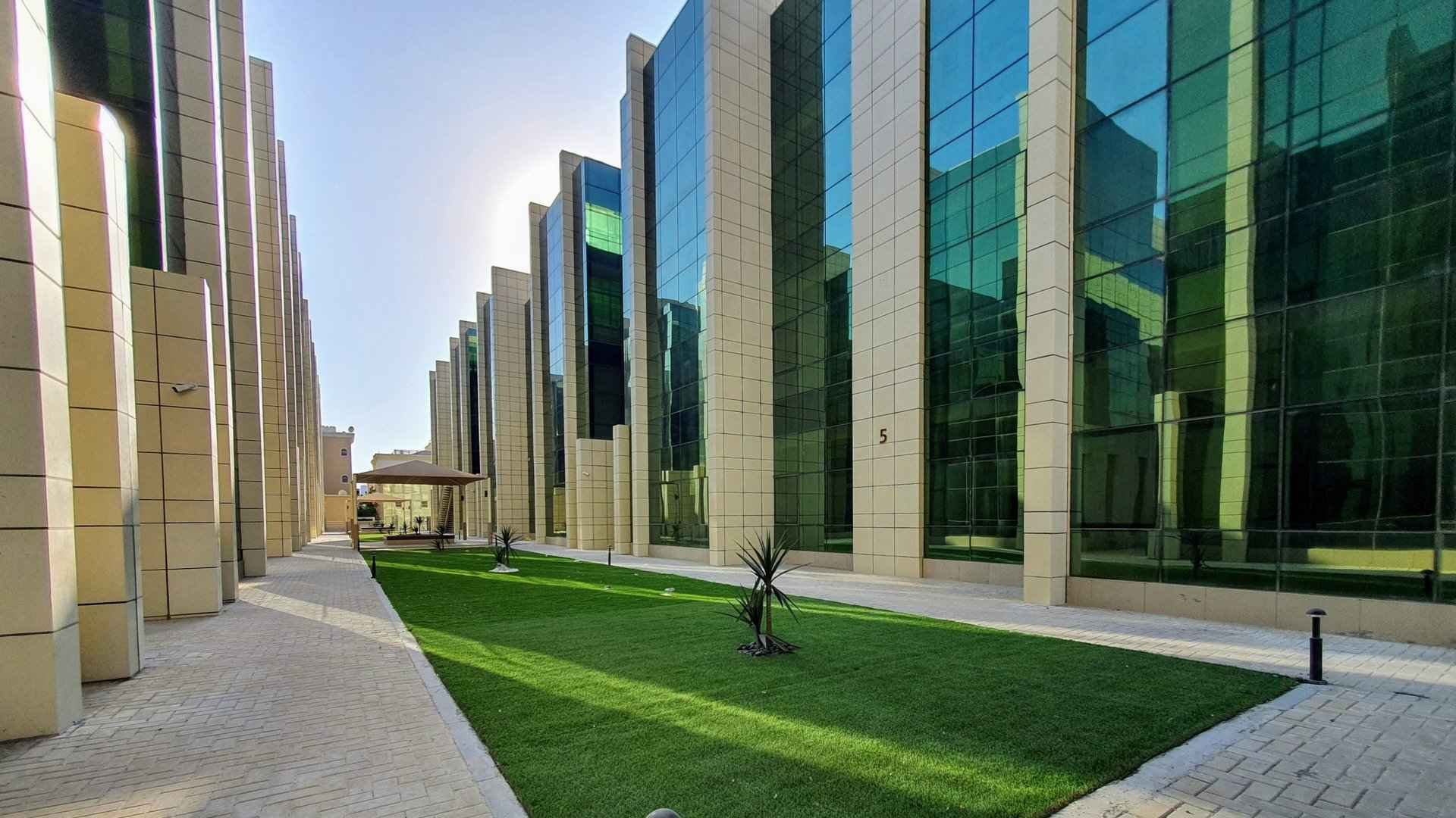 AL NAHYAN COMPLEX in Al Nahyan, Abu Dhabi, UAE № 199738: prices, floor ...